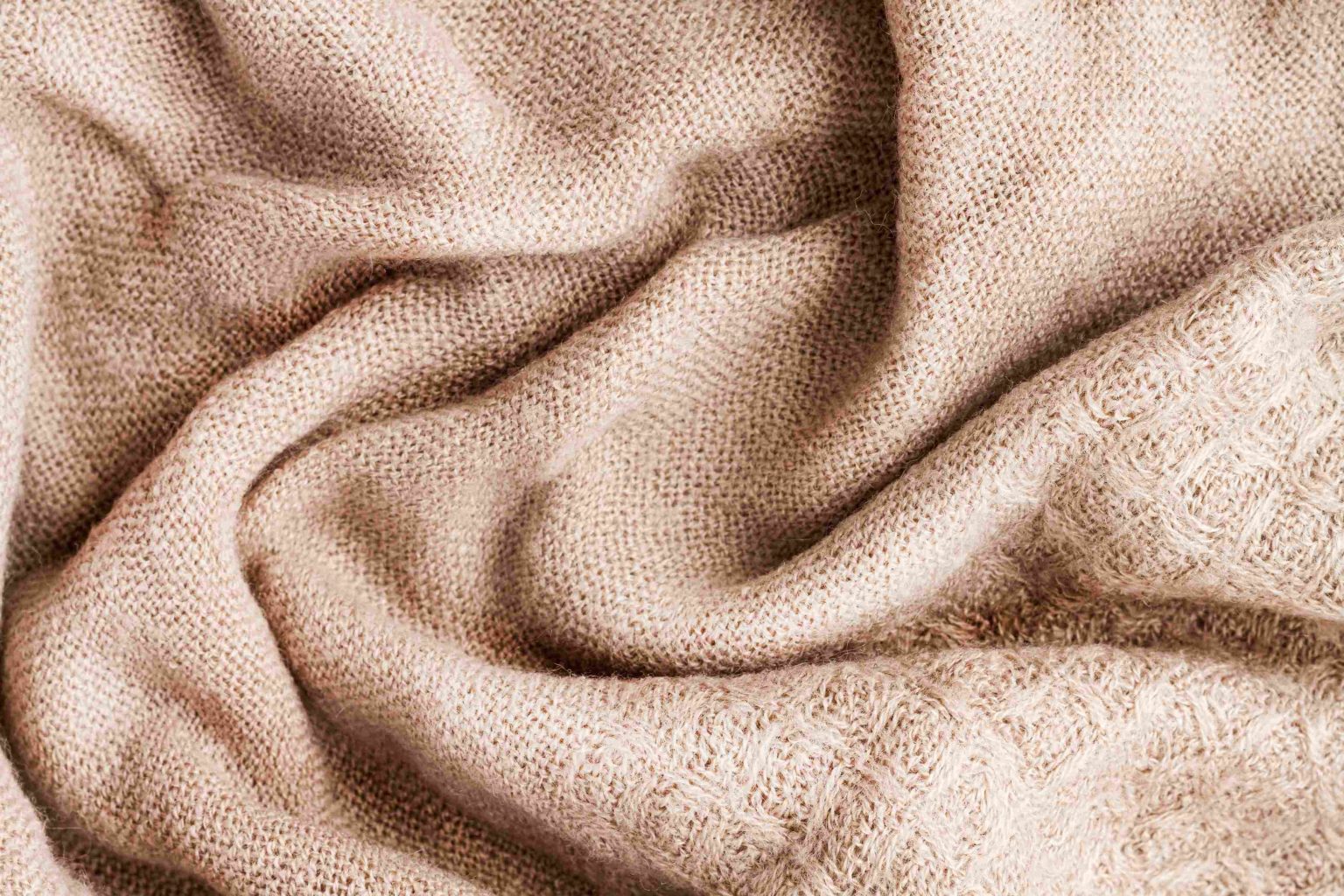 Wool vs Cashmere – Which Is Better and Why Cashmere Wins Every Time ...